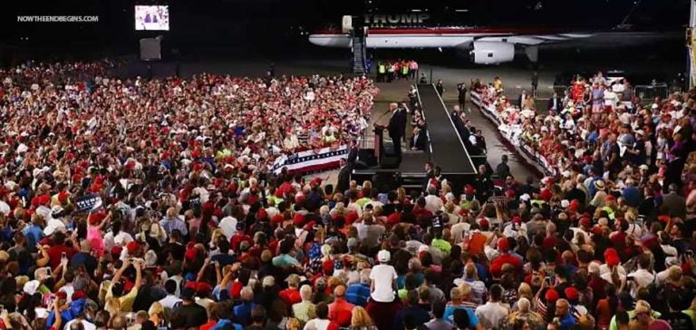 Thousands Turned Away From Donald Trump Rally As Crowds Swell To Near ...