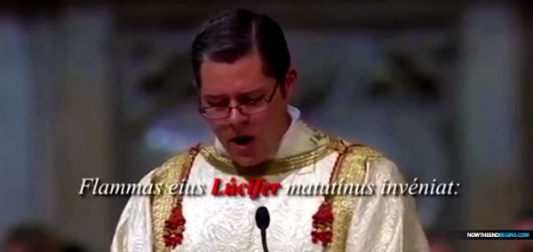 The Time That Pope Francis In St. Peter's Square At The Vatican ...