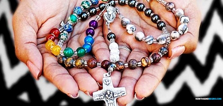 Pro-LGBTQ Jesuit Priest Promotes Catholic 'Rainbow Rosary' With Prayers ...