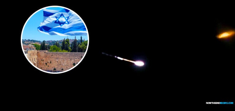 Iran Unveils 'Khaibar Shekan' Missile With A Range Of 900 Miles That's ...